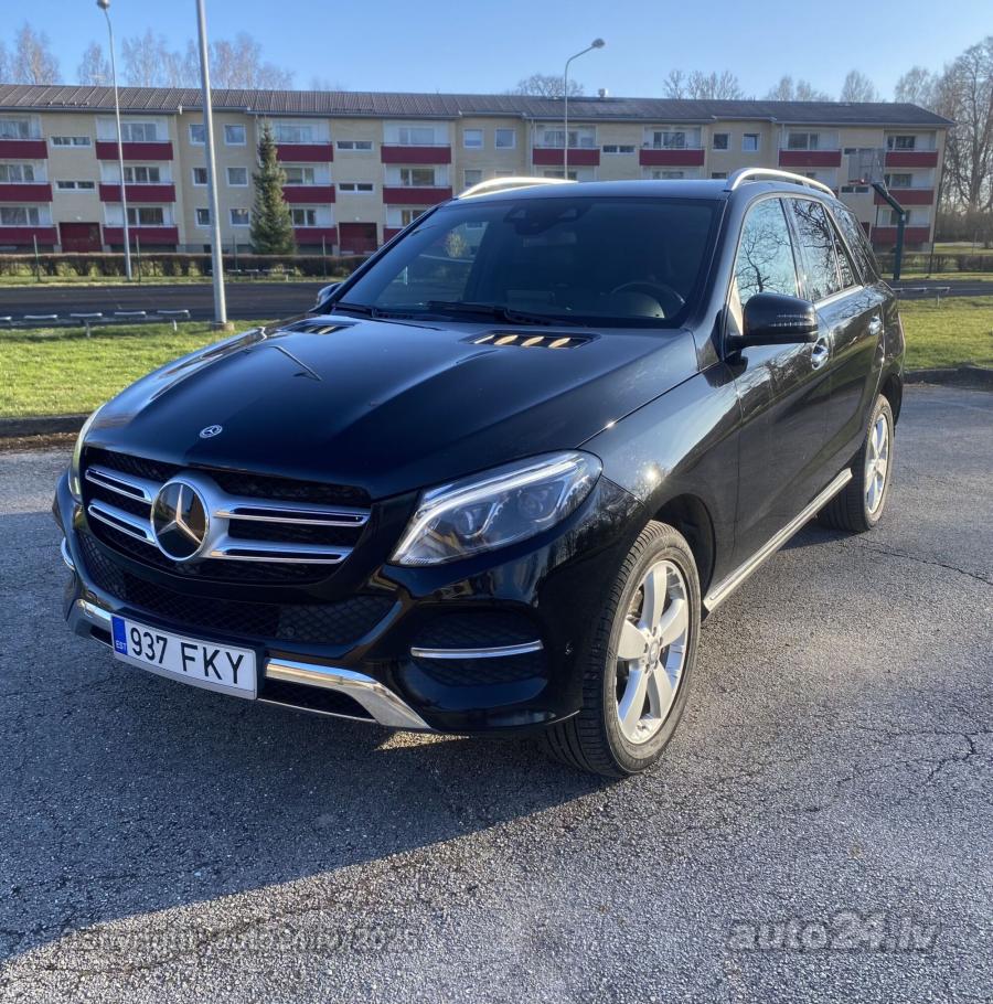 Melns Mercedes-Benz GLE-Class 2018 Tallina, ar dzinēja tilpumu 2.10 L un nobraukumu 277 tūkst. km par 24000 €, foto 1 vietnē AUTOMOTO.COM.LV