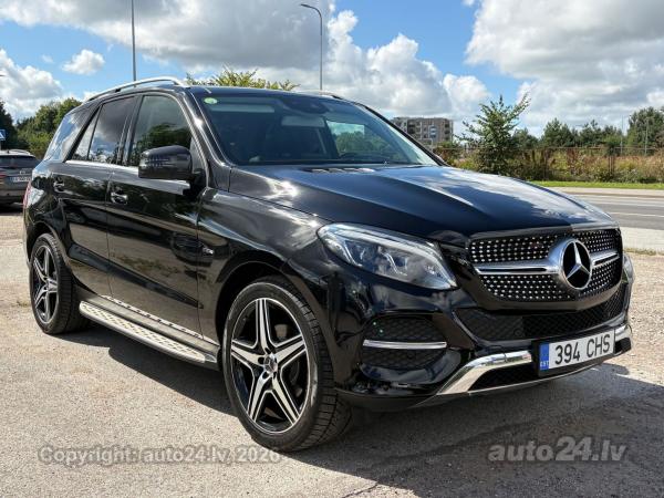Black Mercedes-Benz GLE-Class 2018 in Parnu, with an engine capacity of 2.50 L and mileage of 176 thousand km for 35000 €, photo 3 on AUTOMOTO.COM.LV