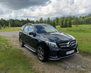 Черный Мерседес ГЛЕ-Класс 2018 в Таллин, объемом двигателя 3.00 л и пробегом 145 тыс. км за 29900 €, фото  на AUTOMOTO.COM.LV