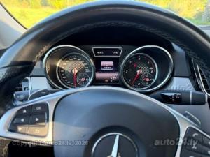 Black Mercedes-Benz GLE-Class 2018 in Tallinn, with an engine capacity of 3.00 L and mileage of 145 thousand km for 29900 €, photo 11 on AUTOMOTO.COM.LV