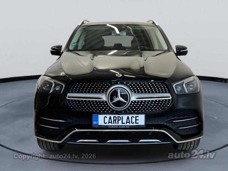 Black Mercedes-Benz GLE-Class 2019 in Tallinn, with an engine capacity of 0.00 L and mileage of 115 thousand km for 47990 €, photo 11 on AUTOMOTO.COM.LV