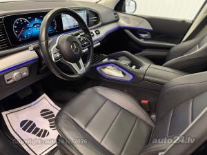 Black Mercedes-Benz GLE-Class 2019 in Tallinn, with an engine capacity of 0.00 L and mileage of 115 thousand km for 47990 €, photo 17 on AUTOMOTO.COM.LV
