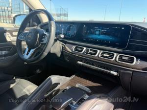 Melns Mercedes-Benz GLE-Class 2019 Tallina, ar dzinēja tilpumu 2.00 L un nobraukumu 95 tūkst. km par 39900 €, foto 9 vietnē AUTOMOTO.COM.LV