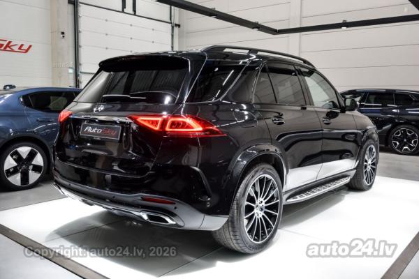 Melns Mercedes-Benz GLE-Class 2020 Tallina, ar dzinēja tilpumu 2.90 L un nobraukumu 172 tūkst. km par 41500 €, foto 5 vietnē AUTOMOTO.COM.LV