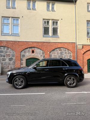Black Mercedes-Benz GLE-Class 2020 in Tartu, with an engine capacity of 2.90 L and mileage of 186 thousand km for 44900 €, photo 7 on AUTOMOTO.COM.LV