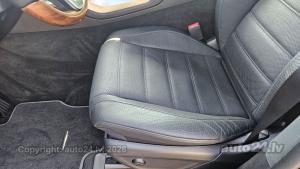 Black Mercedes-Benz GLE-Class 2020 in Tartu, with an engine capacity of 2.90 L and mileage of 186 thousand km for 44900 €, photo 10 on AUTOMOTO.COM.LV