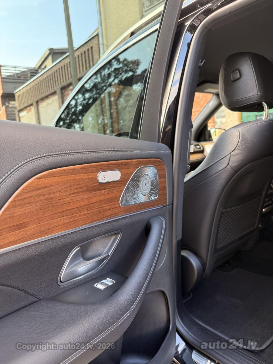 Black Mercedes-Benz GLE-Class 2020 in Tartu, with an engine capacity of 2.90 L and mileage of 186 thousand km for 44900 €, photo 13 on AUTOMOTO.COM.LV