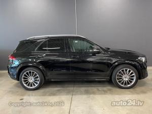 Melns Mercedes-Benz GLE-Class 2021 Tallina, ar dzinēja tilpumu 2.90 L un nobraukumu 73 tūkst. km par 57900 €, foto 3 vietnē AUTOMOTO.COM.LV
