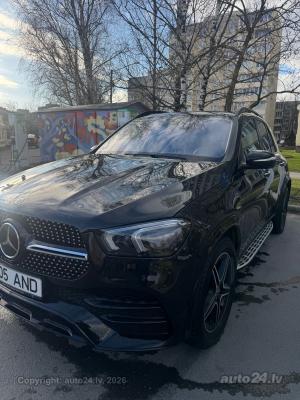 Black Mercedes-Benz GLE-Class 2021 in Tallinn, with an engine capacity of 2.00 L and mileage of 78 thousand km for 55900 €, photo 3 on AUTOMOTO.COM.LV