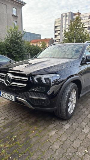 Black Mercedes-Benz GLE-Class 2021 in Tallinn, with an engine capacity of 2.00 L and mileage of 209 thousand km for 45000 €, photo 3 on AUTOMOTO.COM.LV