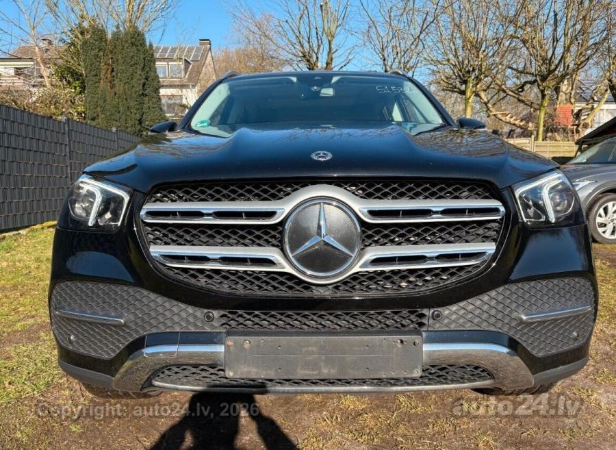 Black Mercedes-Benz GLE-Class 2021 in Tallinn, with an engine capacity of 2.00 L and mileage of 209 thousand km for 45000 €, photo 6 on AUTOMOTO.COM.LV