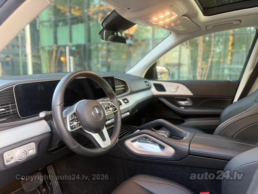 Black Mercedes-Benz GLE-Class 2021 in Tallinn, with an engine capacity of 2.00 L and mileage of 209 thousand km for 45000 €, photo 9 on AUTOMOTO.COM.LV
