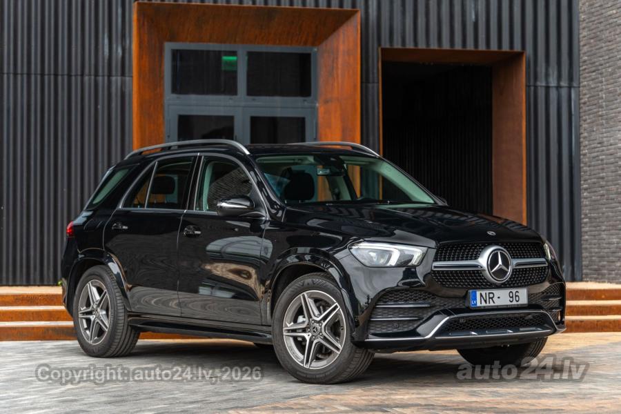 Melns Mercedes-Benz GLE-Class 2021 Rīga, ar dzinēja tilpumu 1.99 L un nobraukumu 60 tūkst. km par 51000 €, foto 3 vietnē AUTOMOTO.COM.LV