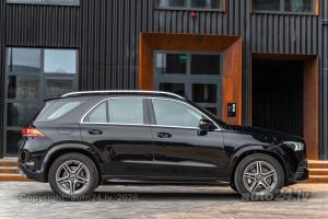 Melns Mercedes-Benz GLE-Class 2021 Rīga, ar dzinēja tilpumu 1.99 L un nobraukumu 60 tūkst. km par 51000 €, foto 6 vietnē AUTOMOTO.COM.LV