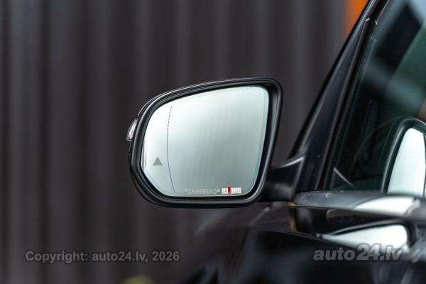 Black Mercedes-Benz GLE-Class 2021 in Riga, with an engine capacity of 1.99 L and mileage of 60 thousand km for 51000 €, photo 9 on AUTOMOTO.COM.LV