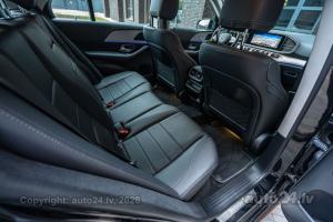 Melns Mercedes-Benz GLE-Class 2021 Rīga, ar dzinēja tilpumu 1.99 L un nobraukumu 60 tūkst. km par 51000 €, foto 17 vietnē AUTOMOTO.COM.LV