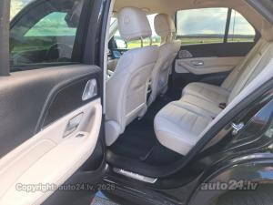 Black Mercedes-Benz GLE-Class 2021 in Tallinn, with an engine capacity of 2.90 L and mileage of 141 thousand km for 56900 €, photo 10 on AUTOMOTO.COM.LV