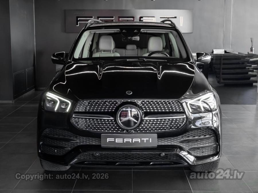 Melns Mercedes-Benz GLE-Class 2021 Tallina, ar dzinēja tilpumu 2.00 L un nobraukumu 93 tūkst. km par 53900 €, foto 3 vietnē AUTOMOTO.COM.LV