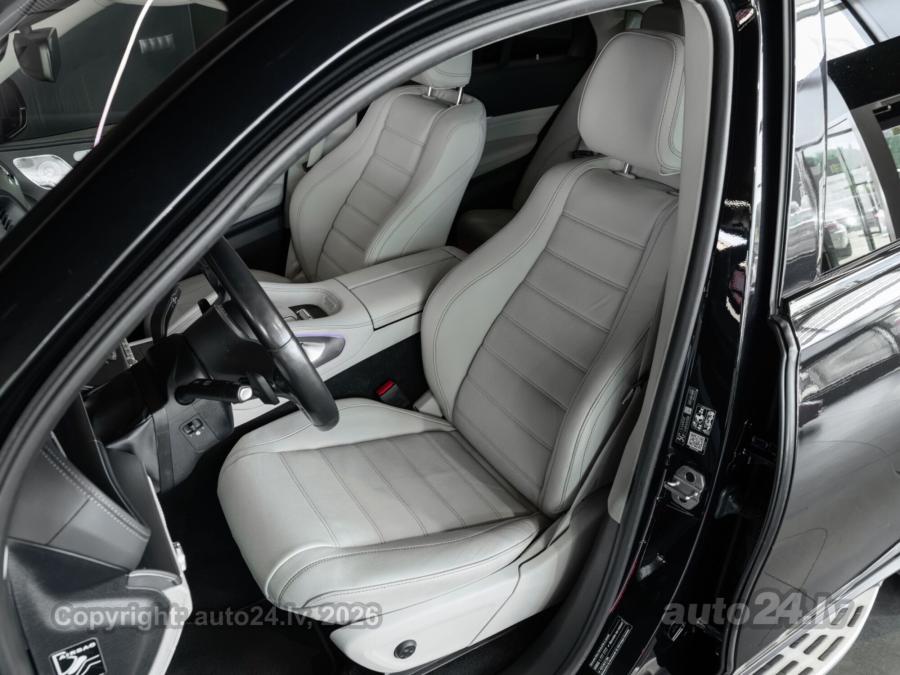 Melns Mercedes-Benz GLE-Class 2021 Tallina, ar dzinēja tilpumu 2.00 L un nobraukumu 93 tūkst. km par 53900 €, foto 9 vietnē AUTOMOTO.COM.LV