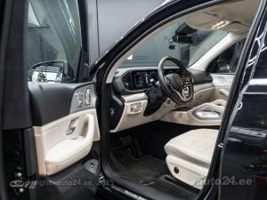 Melns Mercedes-Benz GLE-Class 2022 Tallina, ar dzinēja tilpumu 2.00 L un nobraukumu 51 tūkst. km par 63900 €, foto 4 vietnē AUTOMOTO.COM.LV