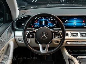 Melns Mercedes-Benz GLE-Class 2022 Tallina, ar dzinēja tilpumu 2.00 L un nobraukumu 51 tūkst. km par 63900 €, foto 6 vietnē AUTOMOTO.COM.LV