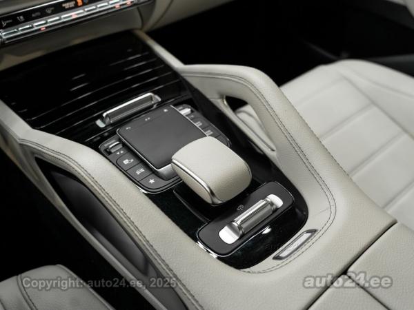 Melns Mercedes-Benz GLE-Class 2022 Tallina, ar dzinēja tilpumu 2.00 L un nobraukumu 51 tūkst. km par 63900 €, foto 11 vietnē AUTOMOTO.COM.LV