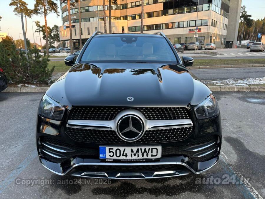 Black Mercedes-Benz GLE-Class 2022 in Tallinn, with an engine capacity of 2.00 L and mileage of 60 thousand km for 63000 €, photo 5 on AUTOMOTO.COM.LV
