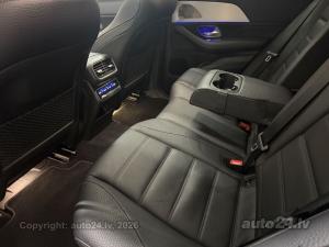 Melns Mercedes-Benz GLE-Class 2022 Tallina, ar dzinēja tilpumu 2.00 L un nobraukumu 144 tūkst. km par 67900 €, foto 13 vietnē AUTOMOTO.COM.LV