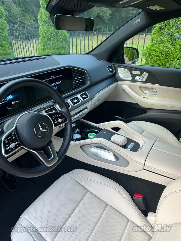 Black Mercedes-Benz GLE-Class 2023 in Tallinn, with an engine capacity of 2.00 L and mileage of 32 thousand km for 82500 €, photo 6 on AUTOMOTO.COM.LV