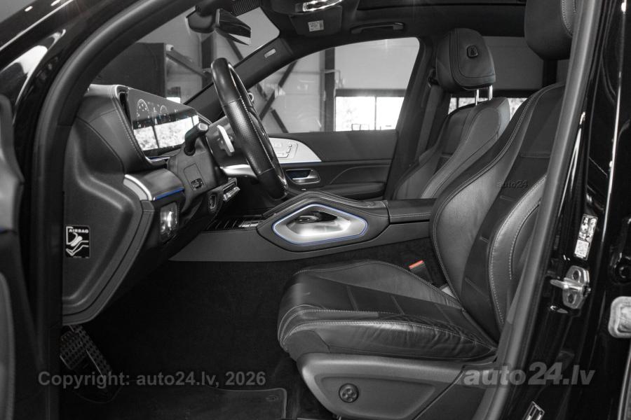 Black Mercedes-Benz GLE-Class 2023 in Riga, with an engine capacity of 2.00 L and mileage of 30 thousand km for 63525 €, photo 9 on AUTOMOTO.COM.LV