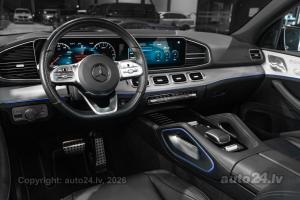 Black Mercedes-Benz GLE-Class 2023 in Riga, with an engine capacity of 2.00 L and mileage of 30 thousand km for 63525 €, photo 11 on AUTOMOTO.COM.LV