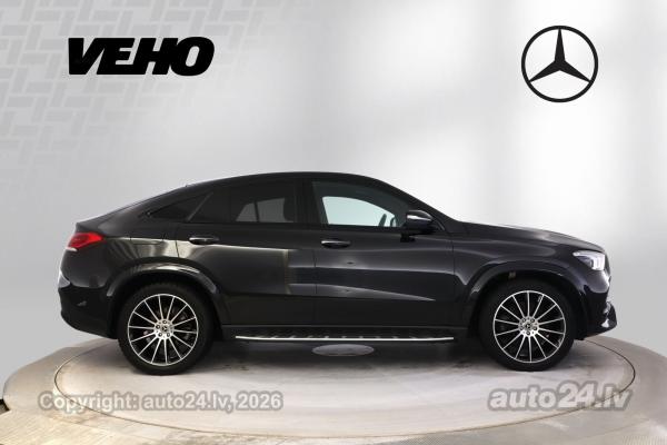 Мерседес ГЛЕ-Класс 2023 в Таллин на AUTOMOTO.COM.LV Черный Мерседес ГЛЕ-Класс 2023 в Таллин, объемом двигателя 2.90 л и пробегом 128 тыс. км за 75000 €, фото 3 на AUTOMOTO.COM.LV
