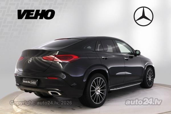Мерседес ГЛЕ-Класс 2023 в Таллин на AUTOMOTO.COM.LV Черный Мерседес ГЛЕ-Класс 2023 в Таллин, объемом двигателя 2.90 л и пробегом 128 тыс. км за 75000 €, фото 4 на AUTOMOTO.COM.LV