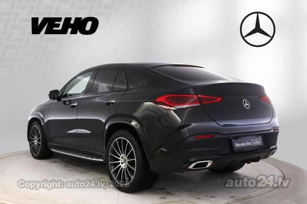 Мерседес ГЛЕ-Класс 2023 в Таллин на AUTOMOTO.COM.LV Черный Мерседес ГЛЕ-Класс 2023 в Таллин, объемом двигателя 2.90 л и пробегом 128 тыс. км за 75000 €, фото 5 на AUTOMOTO.COM.LV