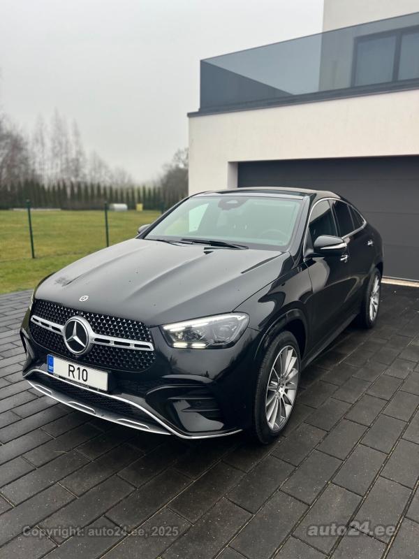 Melns Mercedes-Benz GLE-Class 2025 Pērnava, ar dzinēja tilpumu 2.00 L un nobraukumu 800 tūkst. km par 105000 €, foto 1 vietnē AUTOMOTO.COM.LV