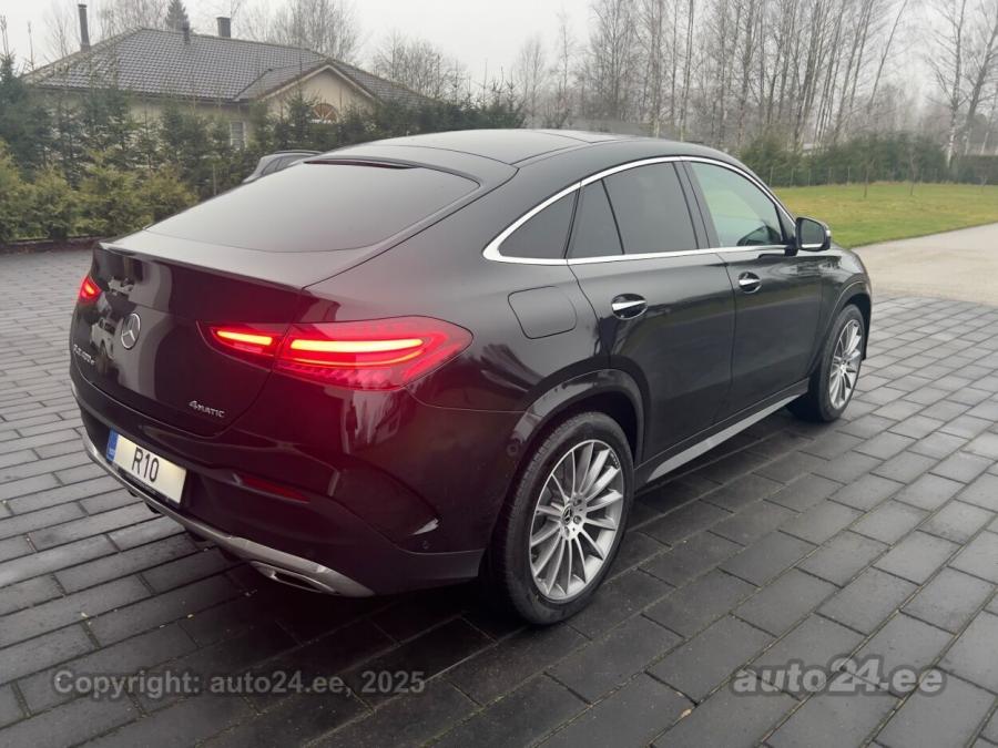 Melns Mercedes-Benz GLE-Class 2025 Pērnava, ar dzinēja tilpumu 2.00 L un nobraukumu 800 tūkst. km par 105000 €, foto 6 vietnē AUTOMOTO.COM.LV