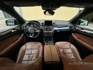 Melns Mercedes-Benz GLE-Class 2015 Hāpsalu, ar dzinēja tilpumu 3.00 L un nobraukumu 196 tūkst. km par 27000 €, foto 7 vietnē AUTOMOTO.COM.LV