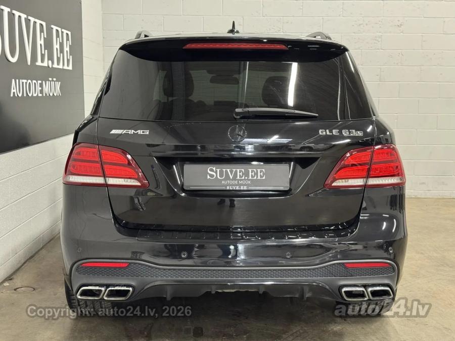 Melns Mercedes-Benz GLE-Class 2017 Tallina, ar dzinēja tilpumu 5.50 L un nobraukumu 191 tūkst. km par 29995 €, foto 8 vietnē AUTOMOTO.COM.LV