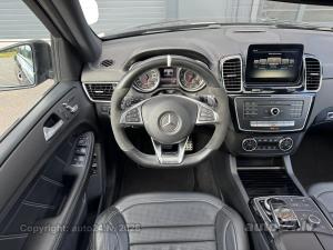 Melns Mercedes-Benz GLE-Class 2017 Tallina, ar dzinēja tilpumu 5.50 L un nobraukumu 191 tūkst. km par 29995 €, foto 20 vietnē AUTOMOTO.COM.LV