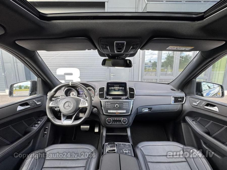 Melns Mercedes-Benz GLE-Class 2017 Tallina, ar dzinēja tilpumu 5.50 L un nobraukumu 191 tūkst. km par 29995 €, foto 21 vietnē AUTOMOTO.COM.LV