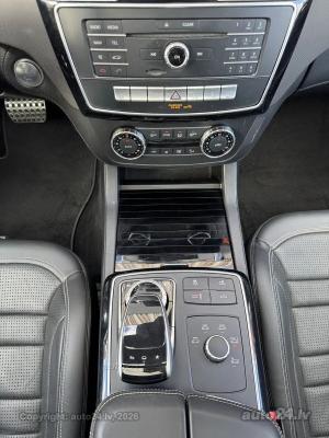 Melns Mercedes-Benz GLE-Class 2017 Tallina, ar dzinēja tilpumu 5.50 L un nobraukumu 191 tūkst. km par 29995 €, foto 22 vietnē AUTOMOTO.COM.LV