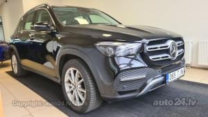 Melns Mercedes-Benz GLE-Class 2020 Tartu, ar dzinēja tilpumu 2.00 L un nobraukumu 220 tūkst. km par 35700 €, foto 3 vietnē AUTOMOTO.COM.LV