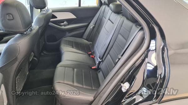Black Mercedes-Benz GLE-Class 2020 in Tartu, with an engine capacity of 2.00 L and mileage of 220 thousand km for 35700 €, photo 7 on AUTOMOTO.COM.LV