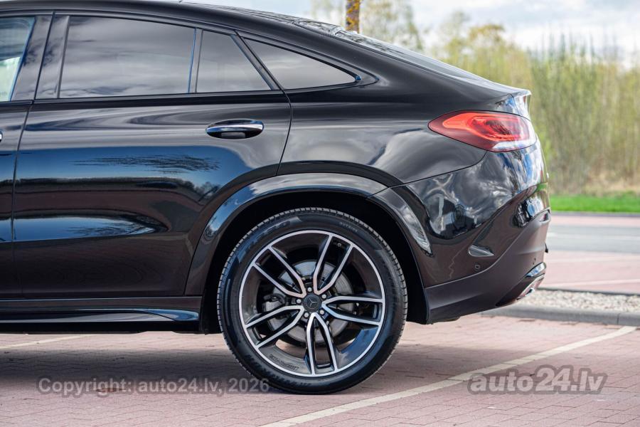 Black Mercedes-Benz GLE-Class 2020 in Tartu, with an engine capacity of 2.90 L and mileage of 151 thousand km for 51900 €, photo 16 on AUTOMOTO.COM.LV