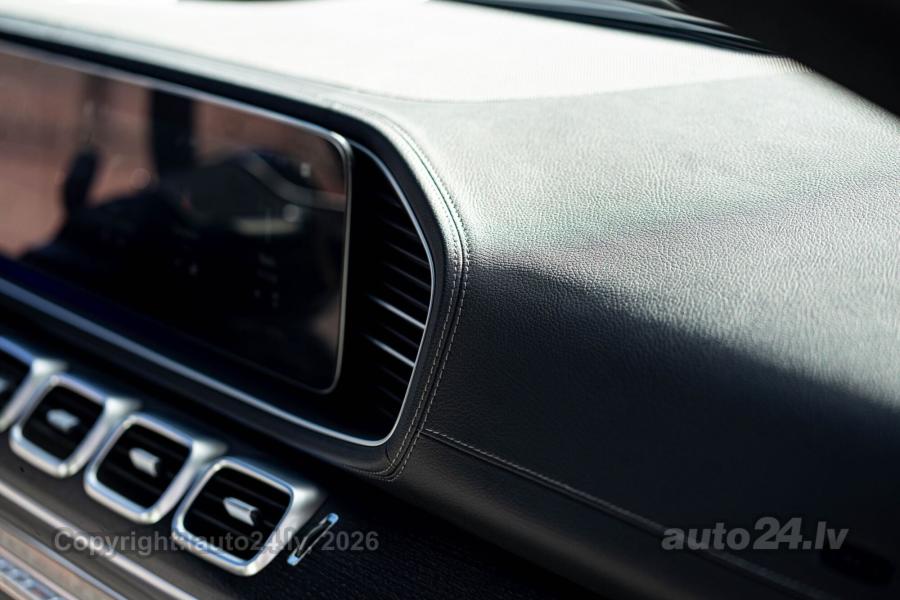 Black Mercedes-Benz GLE-Class 2020 in Tartu, with an engine capacity of 2.90 L and mileage of 151 thousand km for 51900 €, photo 19 on AUTOMOTO.COM.LV