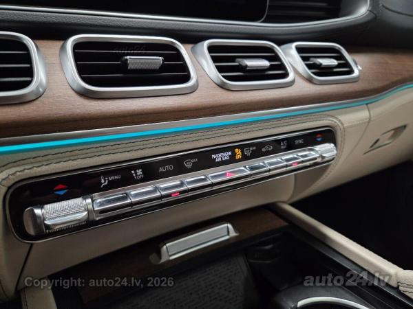 Melns Mercedes-Benz GLE-Class 2021 Tallina, ar dzinēja tilpumu 2.90 L un nobraukumu 108 tūkst. km par 56900 €, foto 11 vietnē AUTOMOTO.COM.LV