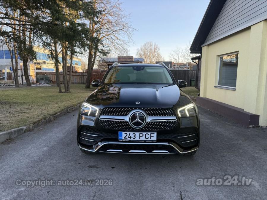 Black Mercedes-Benz GLE-Class 2021 in Tartu, with an engine capacity of 2.90 L and mileage of 150 thousand km for 54800 €, photo 2 on AUTOMOTO.COM.LV