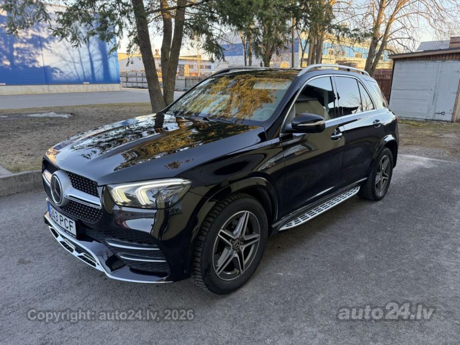 Black Mercedes-Benz GLE-Class 2021 in Tartu, with an engine capacity of 2.90 L and mileage of 150 thousand km for 54800 €, photo 4 on AUTOMOTO.COM.LV