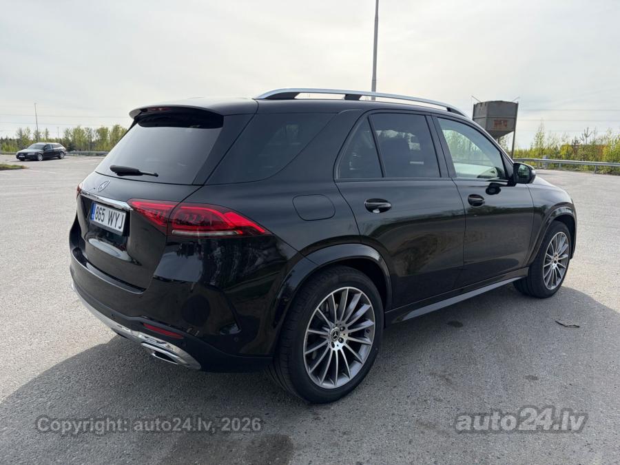 Black Mercedes-Benz GLE-Class 2021 in Tallinn, with an engine capacity of 2.90 L and mileage of 76 thousand km for 69900 €, photo 7 on AUTOMOTO.COM.LV