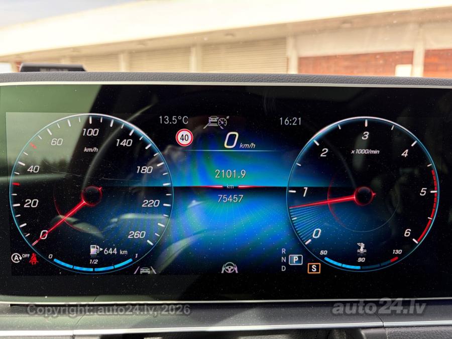 Black Mercedes-Benz GLE-Class 2021 in Tallinn, with an engine capacity of 2.90 L and mileage of 76 thousand km for 69900 €, photo 14 on AUTOMOTO.COM.LV